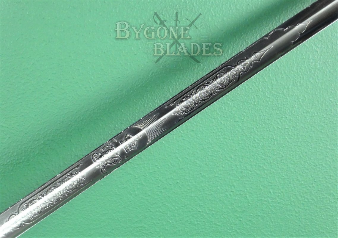 British 1854 Pattern Infantry Officers Wilkinson Sword. Family Crest ...